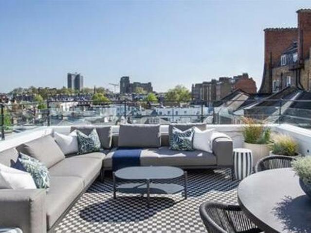 Prince Of Wales Terrace, London, 2 Bedroom Flat