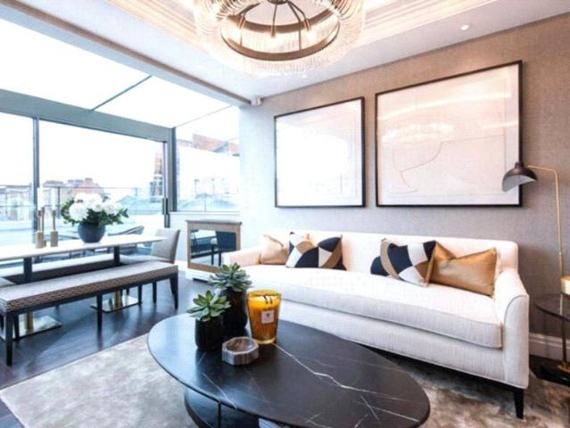 Prince Of Wales Terrace, London W8, 2 bed flat to rent, £14,300 pcm | PrimeLocation