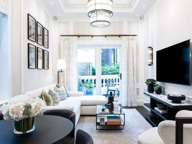 Prince Of Wales Terrace, London W8, 2 bed flat to rent, £11,613 pcm | PrimeLocation
