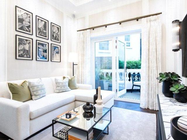 Prince Of Wales Terrace, London W8, 2 bed flat to rent, £11,613 pcm | PrimeLocation