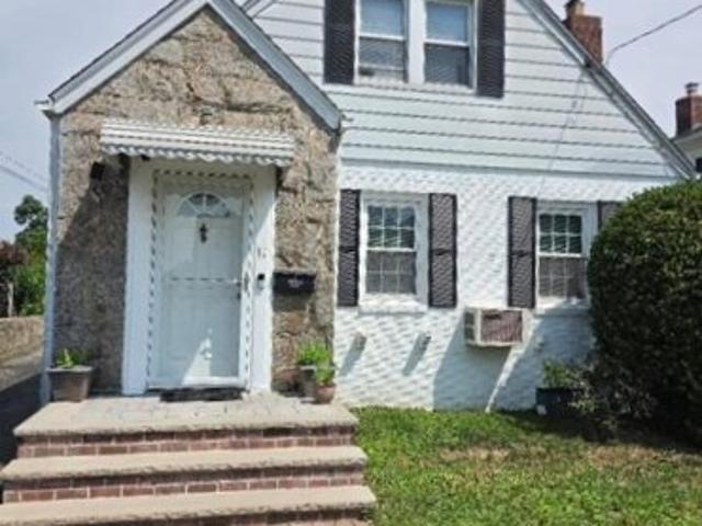 Prince St, New Hyde Park, Home For Sale