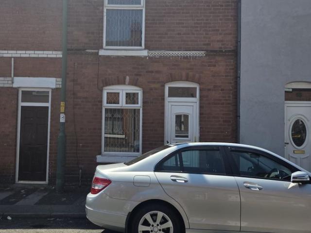 Prince Street, Walsall WS2, 2 bed terraced house to rent, £950 pcm | PrimeLocation