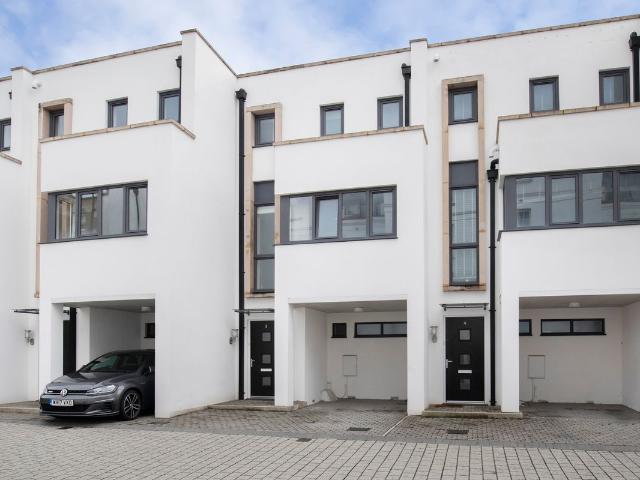 Prince Regent Mews, Cheltenham GL52, 3 bed town house to rent, £1,900 pcm | PrimeLocation