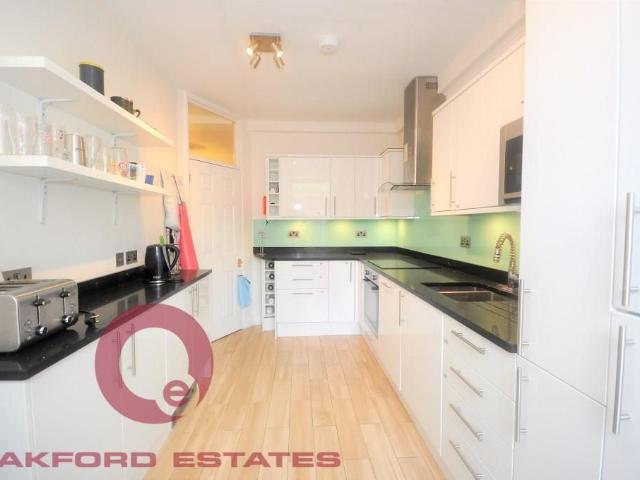 Prince Regent Mews, Euston NW1, 4 bed flat to rent, £5,525 pcm | PrimeLocation