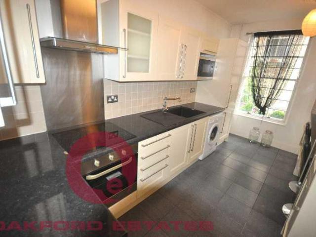 Prince Regent Mews, Euston, London NW1 4 bed flat to rent £5,525 pcm £1,275 pw