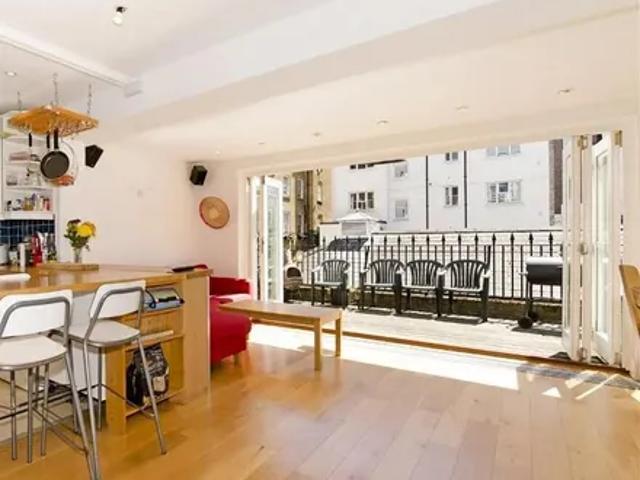Prince Regent Mews, London, NW1 3EL, United Kingdom | 3 bed apartment for rent #167383811 | Rentberry