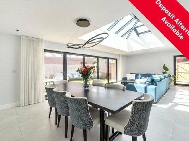 Prince Regent Avenue, Cheltenham, Gloucestershire, GL50
