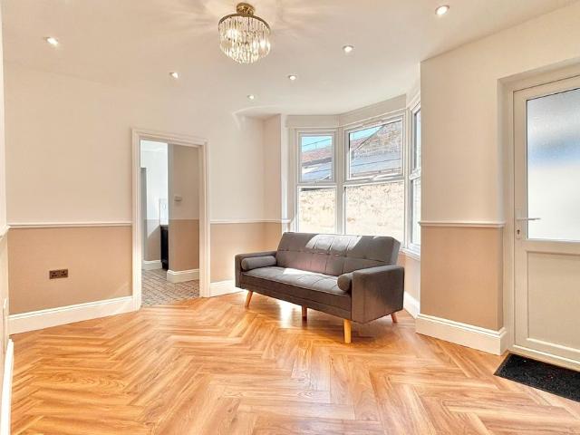 Prince Regent Lane, London E13, 2 bed flat to rent, £2,450 pcm | PrimeLocation