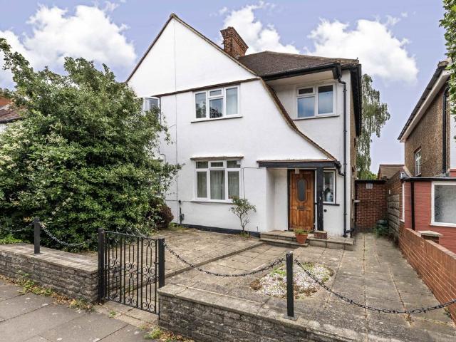 Princes Avenue, Acton W3, 3 bed property to rent, £3,000 pcm | PrimeLocation