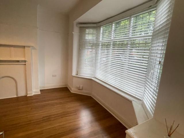 Princes Avenue, Didsbury M20, 1 bed flat to rent, £750 pcm | PrimeLocation