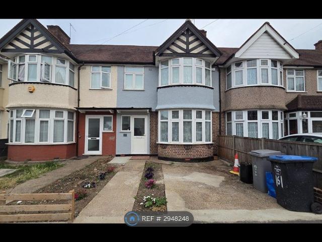 Princes Avenue, London NW9, 5 bed terraced house to rent, £3,200 pcm | PrimeLocation