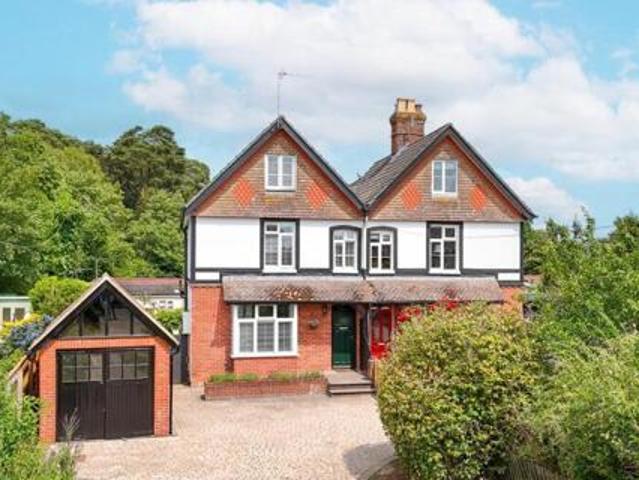 Princes Crescent, Lyndhurst, 5 Bedroom Semi detached