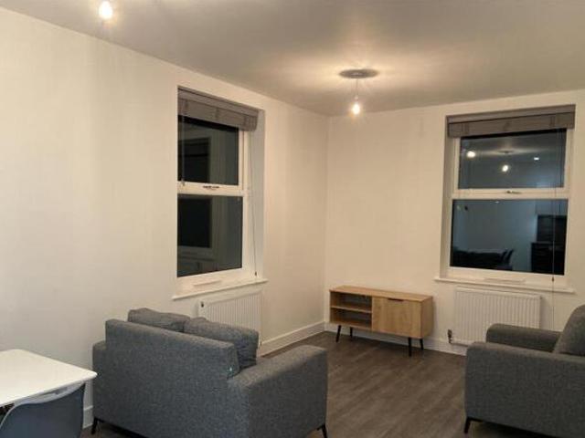 Princes Gate, Royal House, 2 Bedroom Apartment
