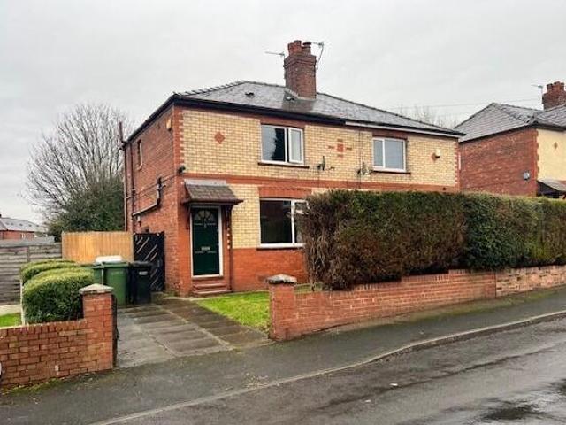 Princes Road, Bredbury, 2 Bedroom Semi detached