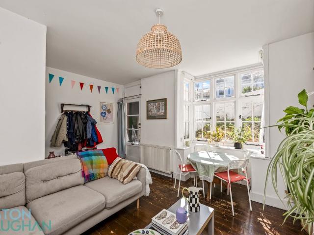 Prince's Road, Brighton BN2, 3 bed maisonette to rent, £1,900 pcm | PrimeLocation
