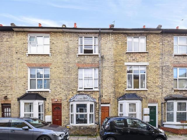 Princes Road, London W13, 1 bed flat to rent, £1,650 pcm | PrimeLocation