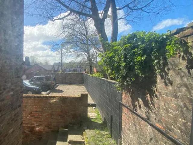 Princes Road, Liverpool, L8 1UN, United Kingdom | 3 bed duplex for rent #167258852 | Rentberry