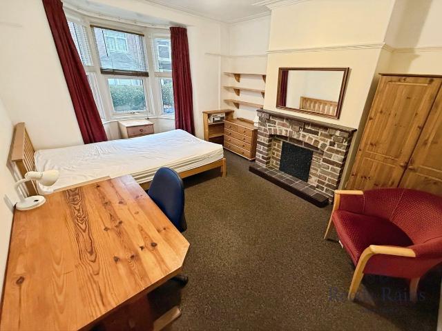 Princes Road, Stoke On Trent, Staffordshire ST4, Room to rent, £460 pcm | PrimeLocation