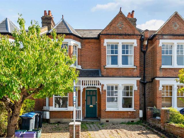 Princes Road, Wimbledon SW19, 2 bed flat to rent, £2,700 pcm | PrimeLocation