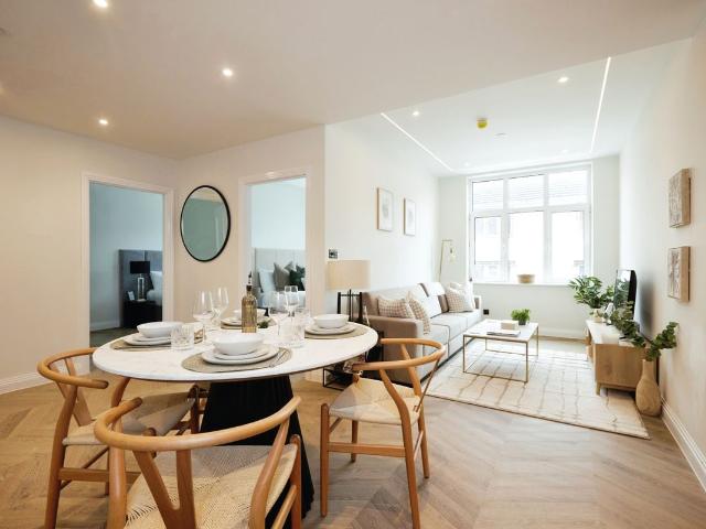 Princes Street, Dorchester DT1, 2 bed flat to rent, £1,300 pcm | PrimeLocation