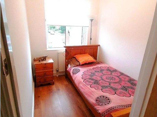 Princes Square, Exeter EX2, Room to rent, £400 pcm | PrimeLocation
