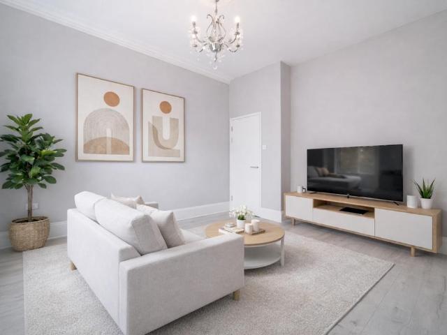 Princes Square, Notting Hill 1 bed flat to rent £3,750 pcm £865 pw
