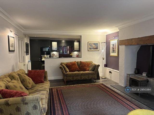 Princes Terrace, Glasgow, G12 2 bed flat to rent £1,450 pcm £335 pw