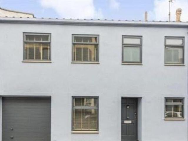Princess Victoria Street, Clifton Village, 3 Bedroom Terraced