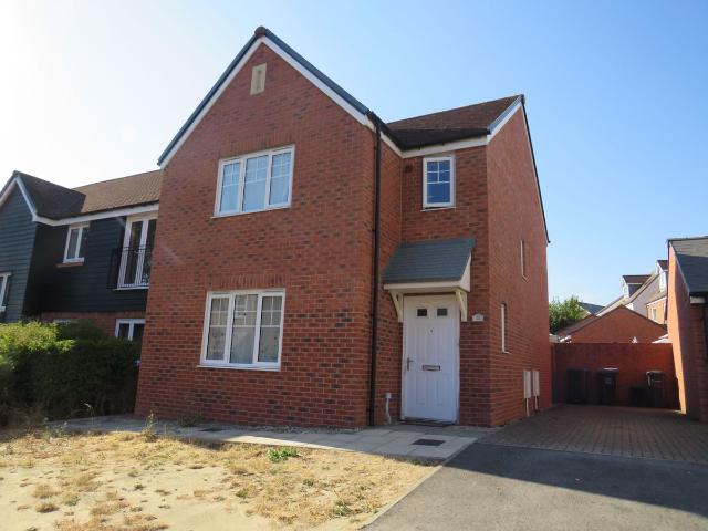 Princess Way, Salisbury SP4, 3 bed property to rent, £1,600 pcm | PrimeLocation