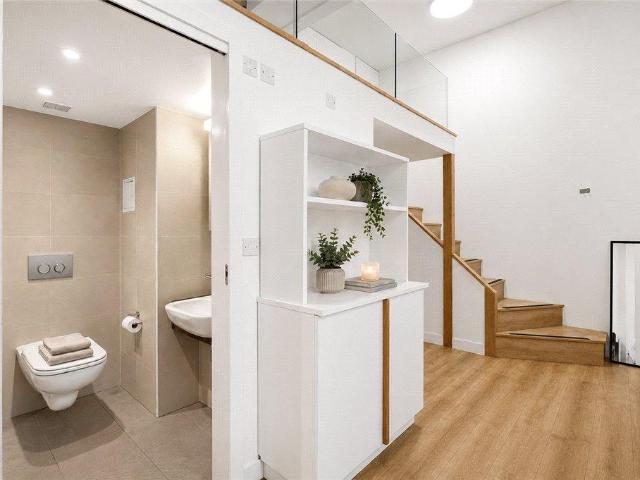 Princess Beatrice House, Chelsea. Studio to rent £1,907 pcm £440 pw