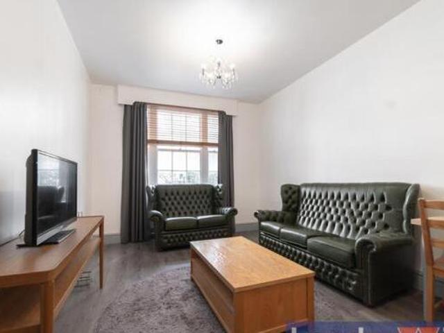 Princess Court, Queensway, 2 Bedroom Apartment