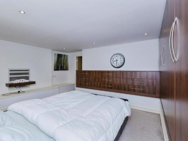 Princess House, 26 De Montfort Street, Leicester LE1, 2 bed flat to rent, £1,300 pcm | PrimeLocation