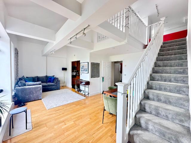 Princess Park Manor East Wing, Royal Drive N11, 3 bed flat to rent, £3,400 pcm | PrimeLocation