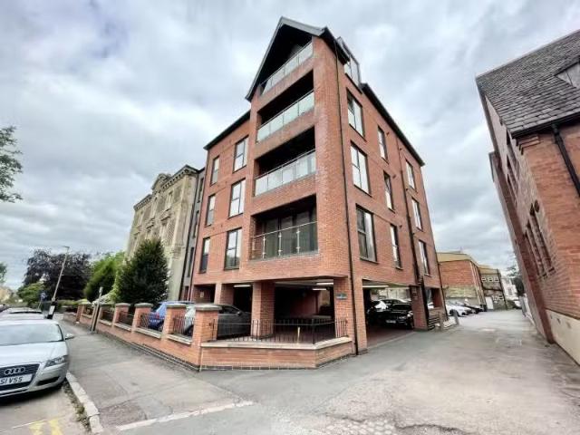 Princess Road East, LEICESTER