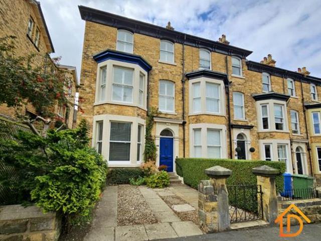 Princess Royal Terrace, Scarborough, 4 Bedroom End
