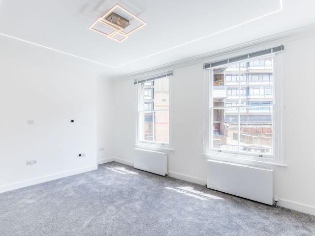 Princess Street, Elephant And Castle, London SE1, 2 bed flat to rent, £3,900 pcm | PrimeLocation