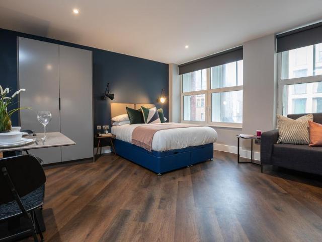 Princess Street, Manchester M1 1 bed apartment to rent £1,410 pcm £325 pw