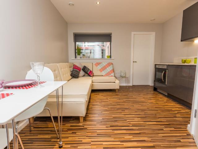 Princess Street, Manchester M1, 2 bed flat to rent, £1,983 pcm | PrimeLocation