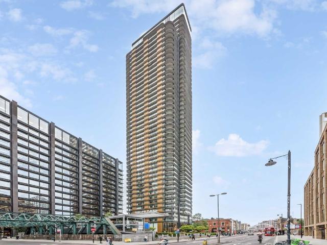 Principal Place, Liverpool Street EC2A, 1 bed flat to rent, £3,200 pcm | PrimeLocation