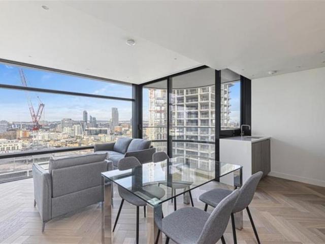 Principal Place, Worship Street, EC2A 2 bed apartment to rent £4,500 pcm £1,038 pw
