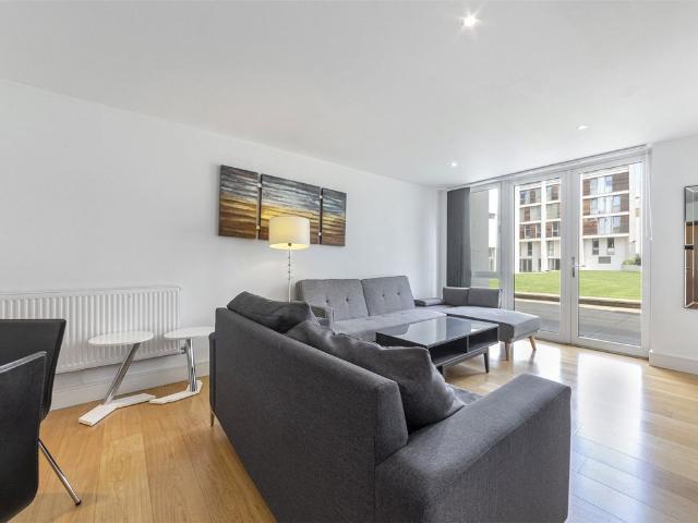Printers Road, Stockwell SW9, 2 bed flat to rent, £2,625 pcm | PrimeLocation
