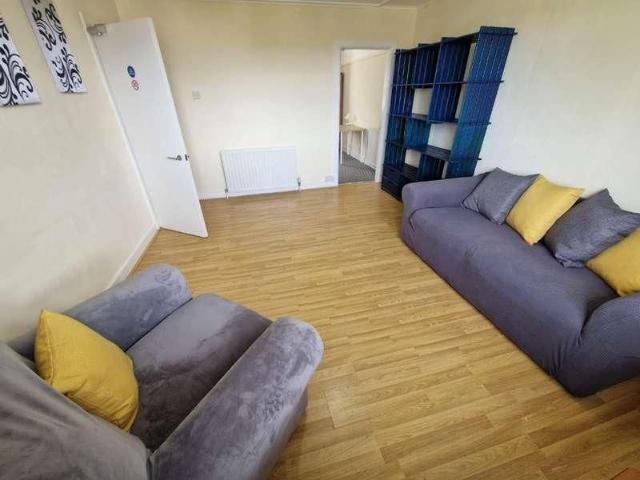 Printfield Walk, Woodside, Aberdeen, AB24