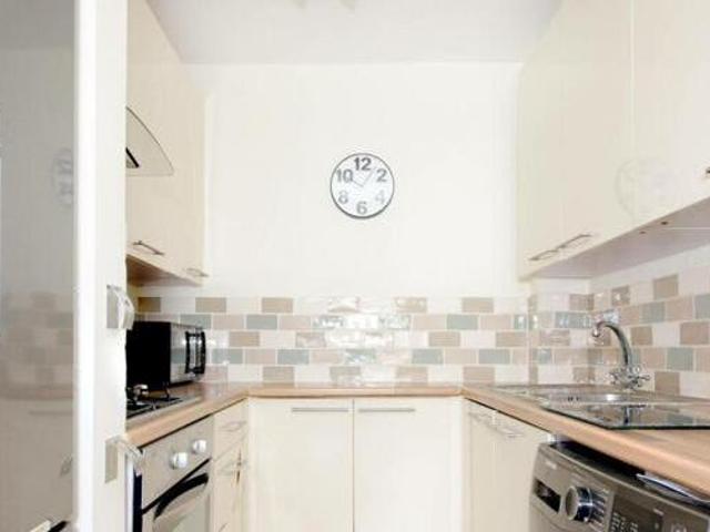 Priors Croft, Old Woking, 1 Bedroom Maisonette