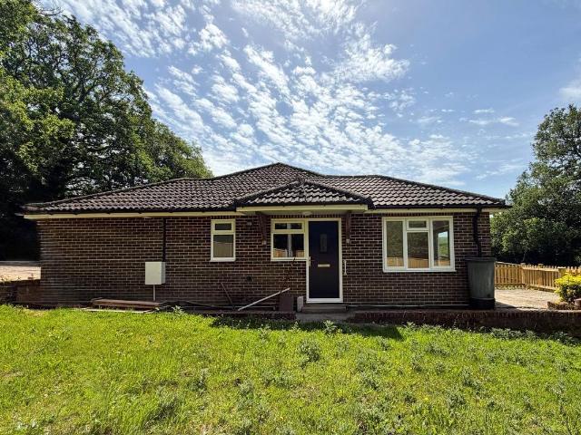 Priors Dean, Petersfield, Hampshire GU32, 2 bed bungalow to rent, £1,750 pcm | PrimeLocation