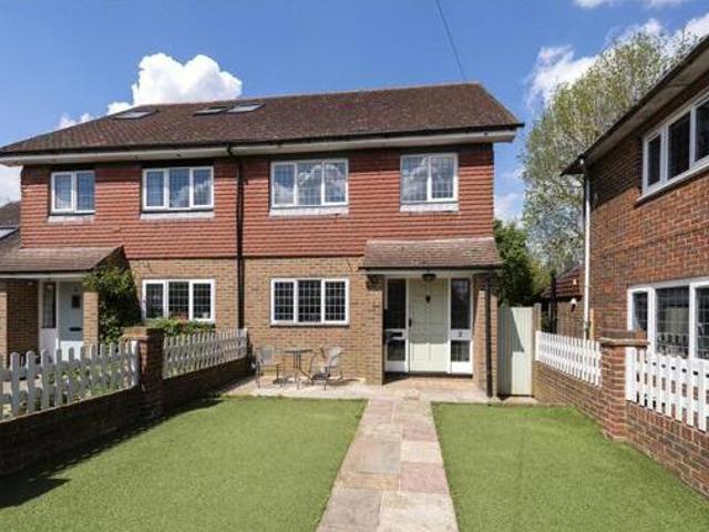 Priors Way, The Mead, Cowden, 3 Bedroom Semi detached