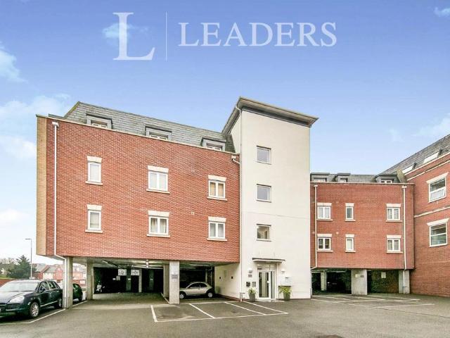 Priory Court, Crouch Street. 2 bed flat to rent £1,150 pcm £265 pw