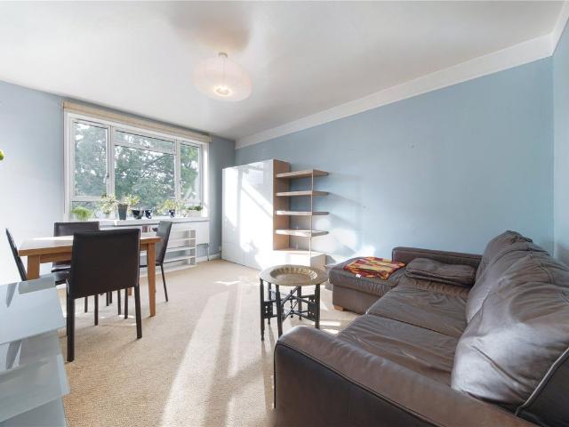 Priory Green Estate, Islington N1, 1 bed flat to rent, £2,200 pcm | PrimeLocation