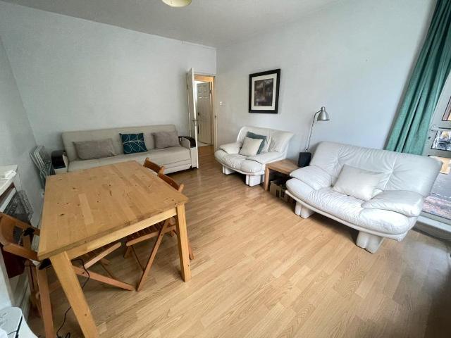 Priory Green, London N1, 3 bed flat to rent, £3,450 pcm | PrimeLocation