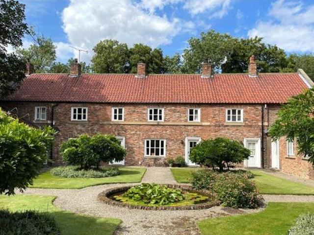Priory Estate, Nun Monkton, 3 Bedroom Terraced