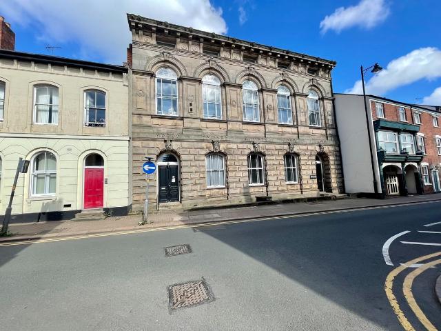 Priory Street, Dudley DY1, 2 bed flat to rent, £850 pcm | PrimeLocation